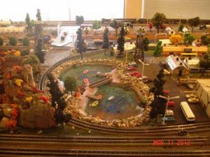 Railroad to military base - Model railroad layouts plansModel railroad ...