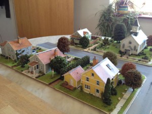 Print out scenery town layout - Model railroad layouts plansModel ...