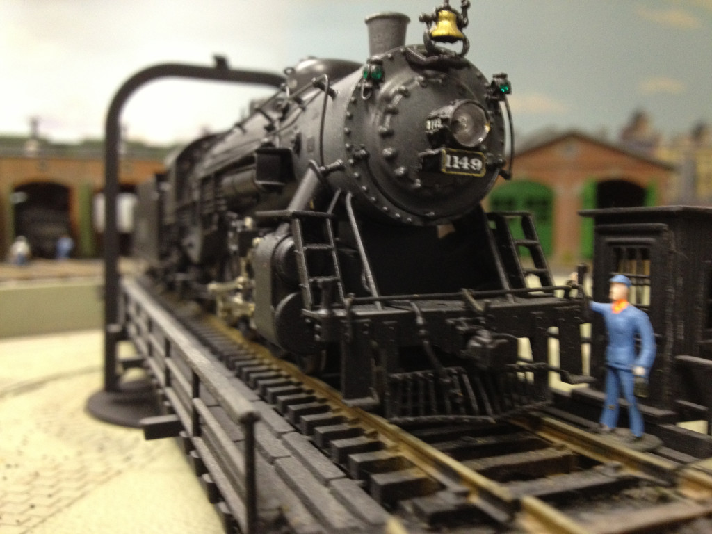 Cool model train hobbyroom - Model railroad layouts plansModel railroad ...