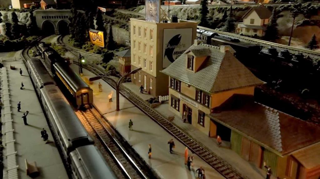 Model steam trains - Arnie's update - Model railroad layouts plansModel ...