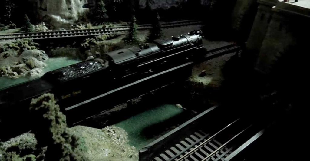 Model steam trains - Arnie's update - Model railroad layouts plansModel ...