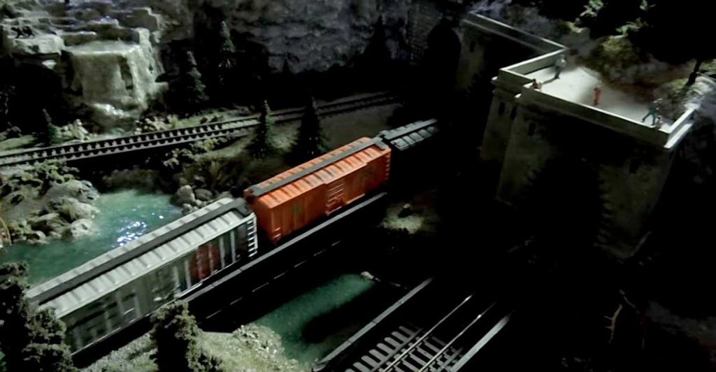 Model steam trains - Arnie's update - Model railroad layouts plansModel ...