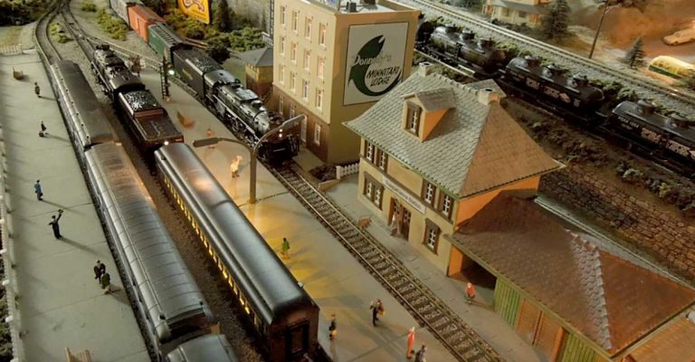 Model steam trains - Arnie's update - Model railroad layouts plansModel ...
