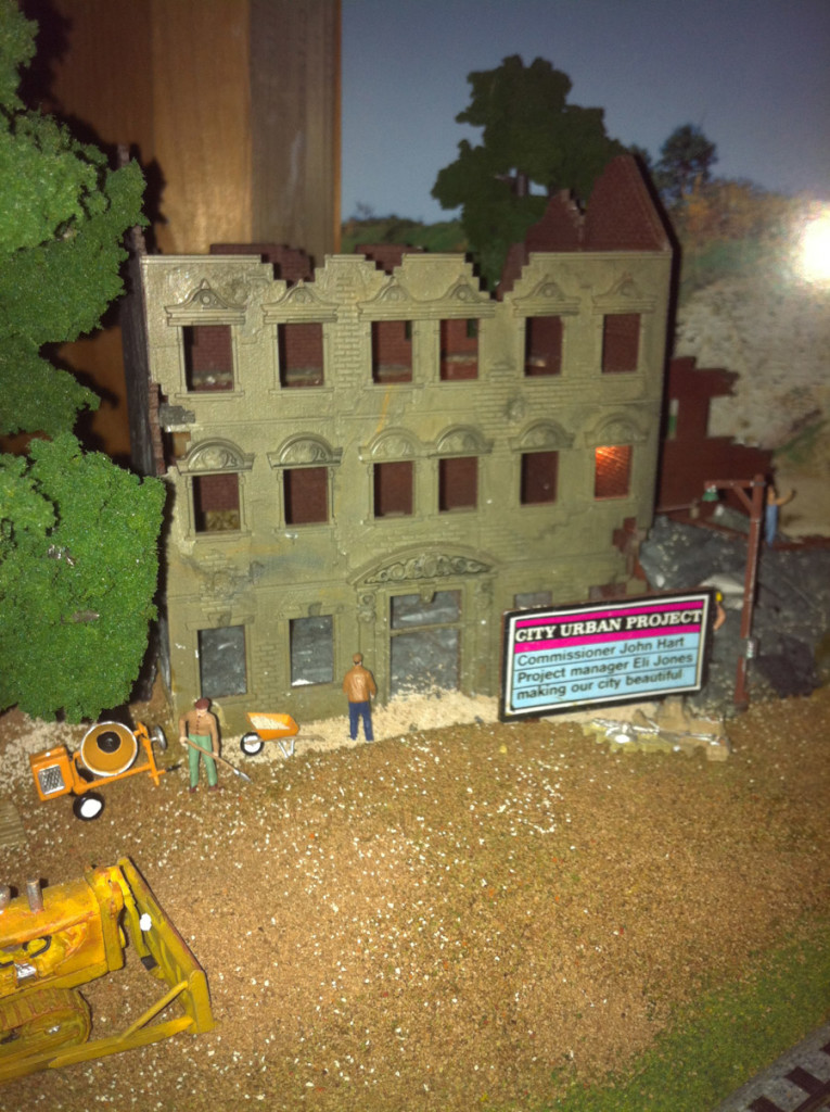 Inner city HO scale stations - Steve's - Model railroad layouts ...