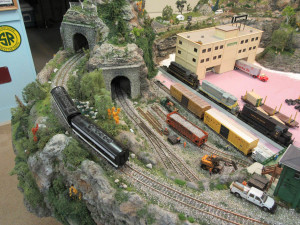 U shaped HO scale - Tom's - Model railroad layouts plansModel railroad ...