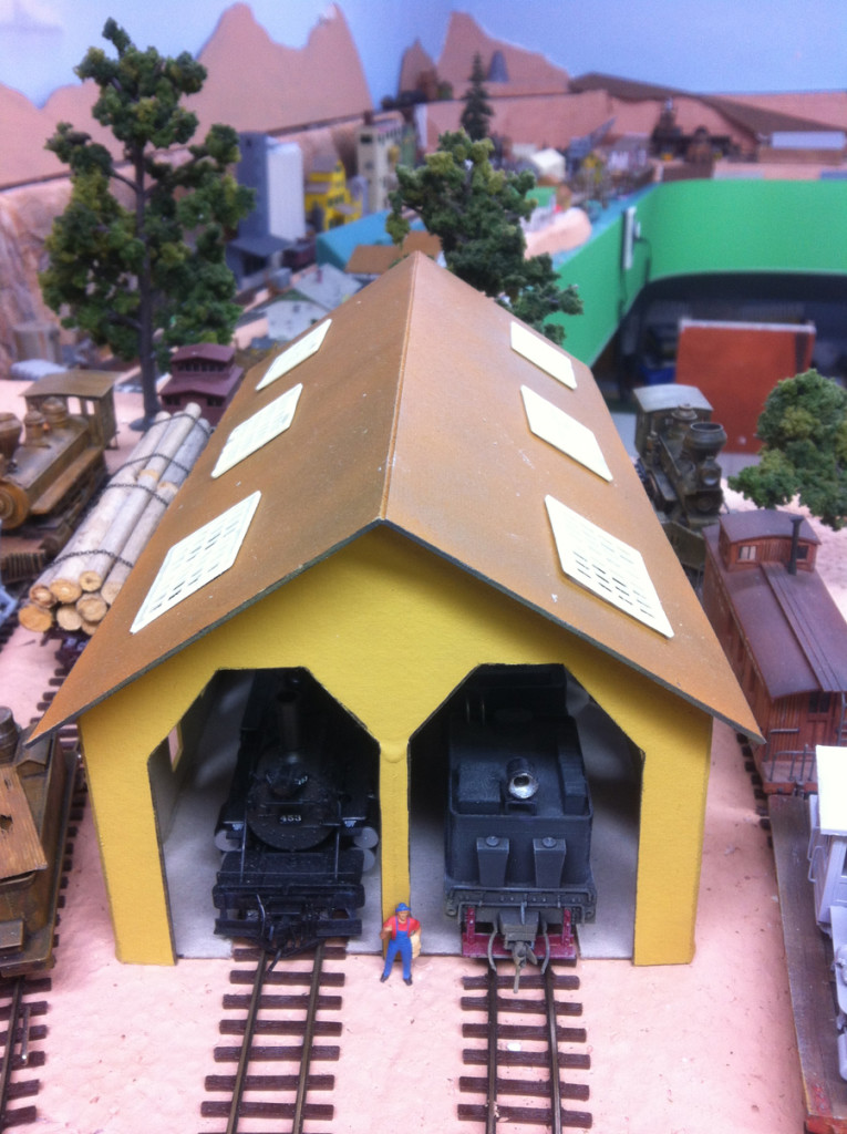 HO scale engine house - Brian's - Model railroad layouts plansModel ...
