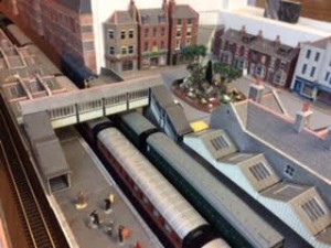 Small space model railway - Model railroad layouts plansModel railroad ...