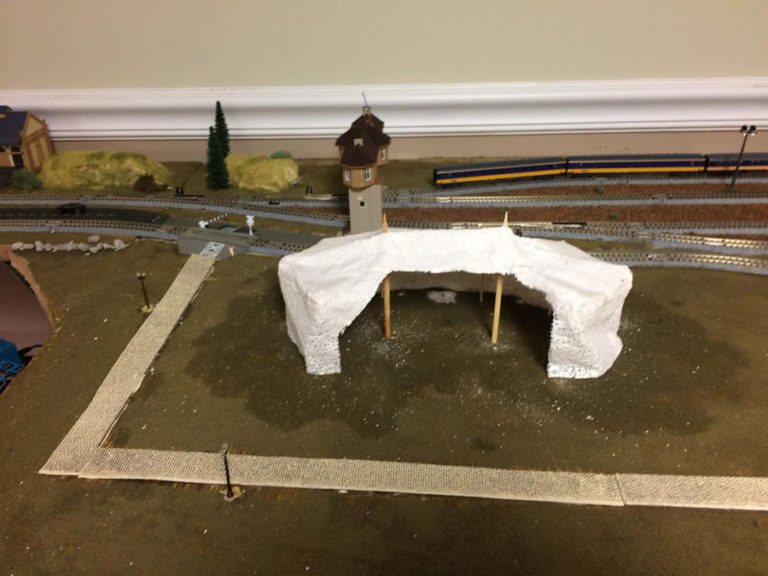 HO scale circus tents - Model railroad layouts plansModel railroad ...