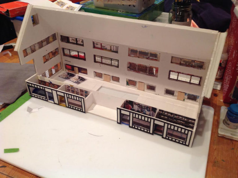 HO scale circus tents - Model railroad layouts plansModel railroad ...