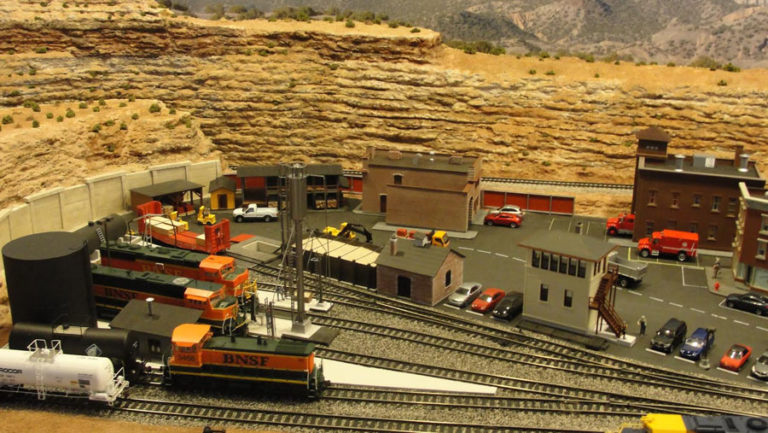 Model railroad mountains - Jim's - Model railroad layouts plansModel ...
