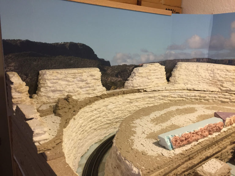 Model railroad mountains - Jim's - Model railroad layouts plansModel ...