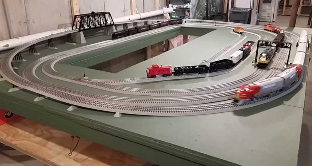 Lionel prewar layout - Model railroad layouts plansModel railroad ...