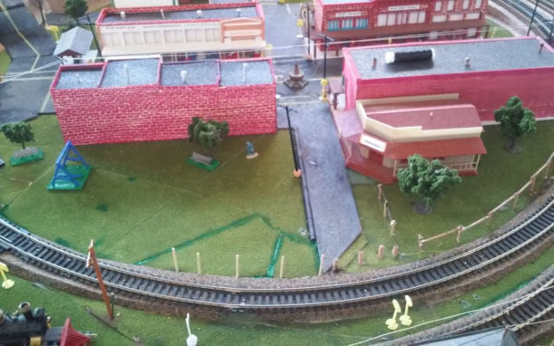 HO scale 5x9 layout - Chris's - Model railroad layouts plansModel ...