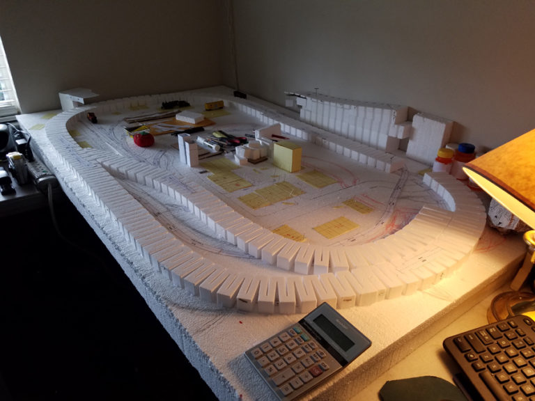 N scale incline layout - Tom's first build - Model railroad layouts ...