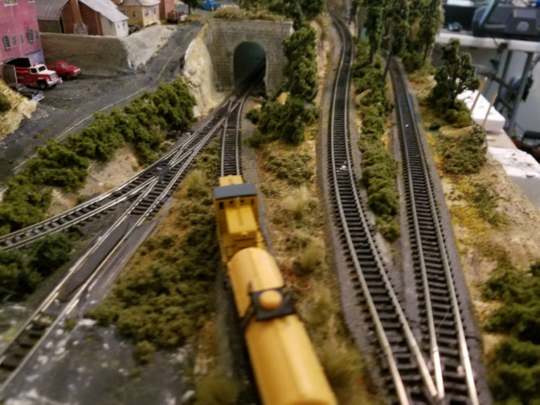 N scale incline layout - Tom's first build - Model railroad layouts ...