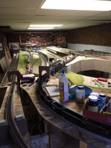 Double deck HO scale - Model railroad layouts plansModel railroad ...
