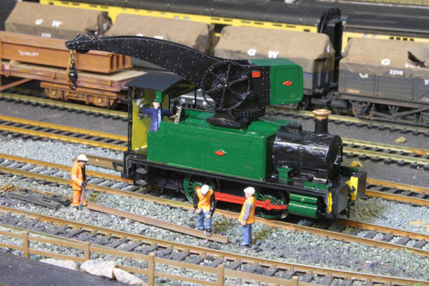 HO scale steam crawler crane - Model railroad layouts plansModel ...