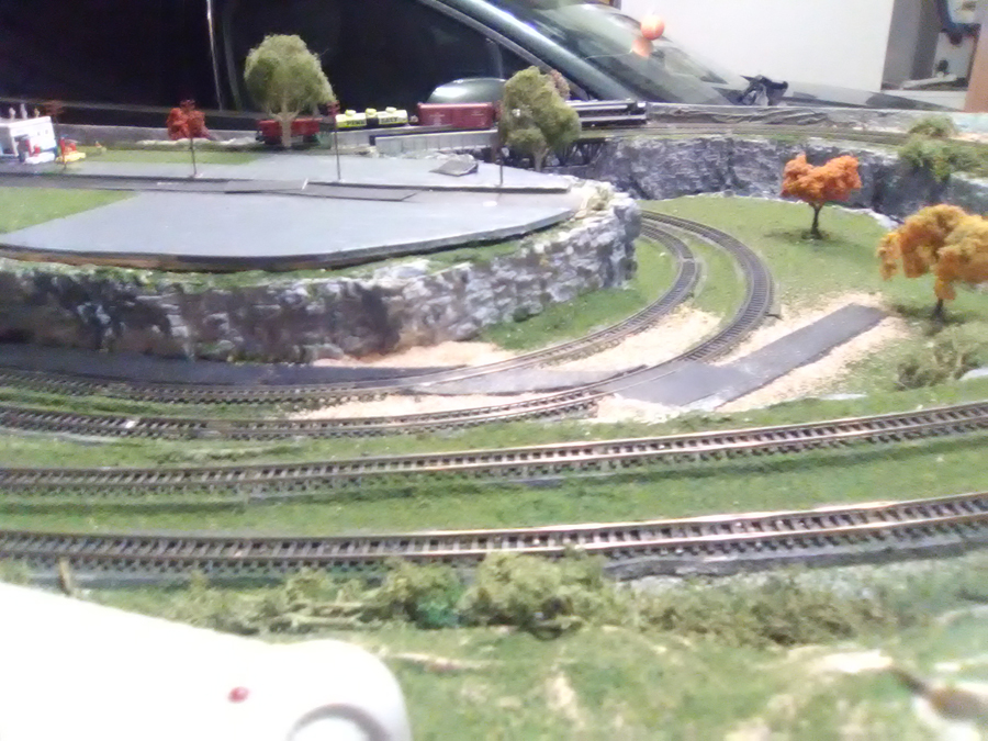 Lewis' N scale 3x6 layout - Model railroad layouts plansModel railroad ...