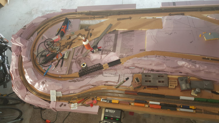 Model train reverse loop - Model railroad layouts plansModel railroad ...