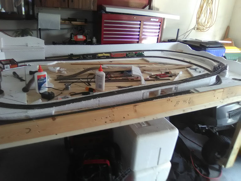 Double oval HO scale - Lou's layout - Model railroad layouts plansModel ...