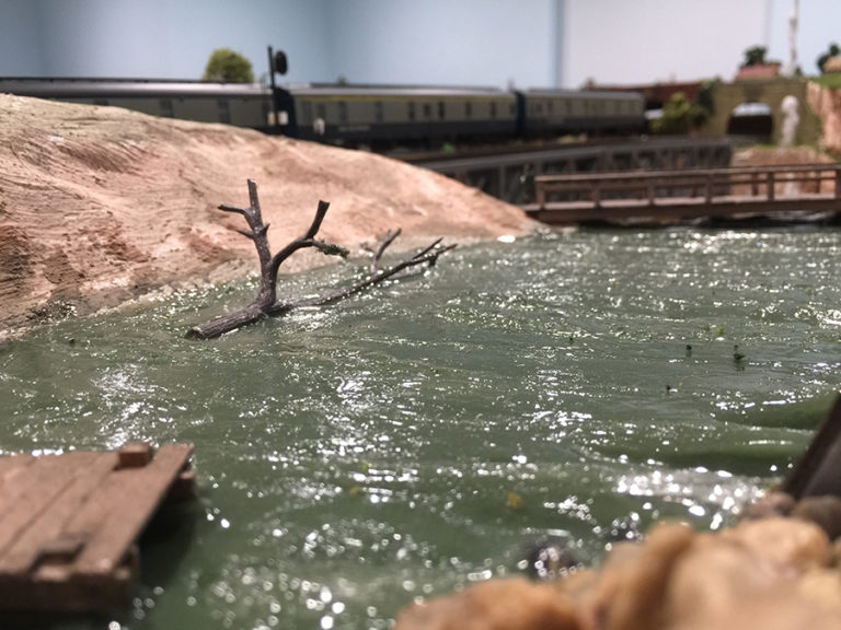How to make ponds and lakes for a model railroad layout - Model ...
