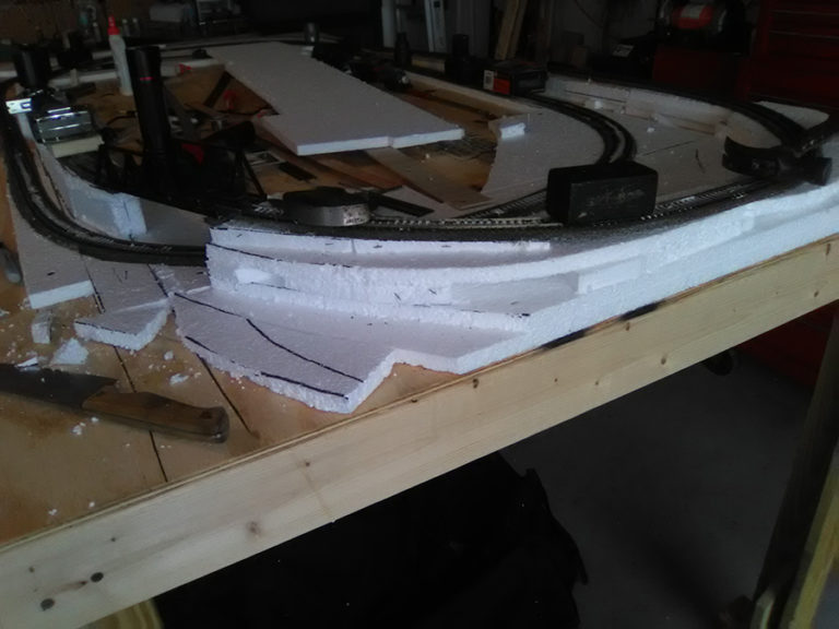 Double oval HO scale - Lou's layout - Model railroad layouts plansModel ...
