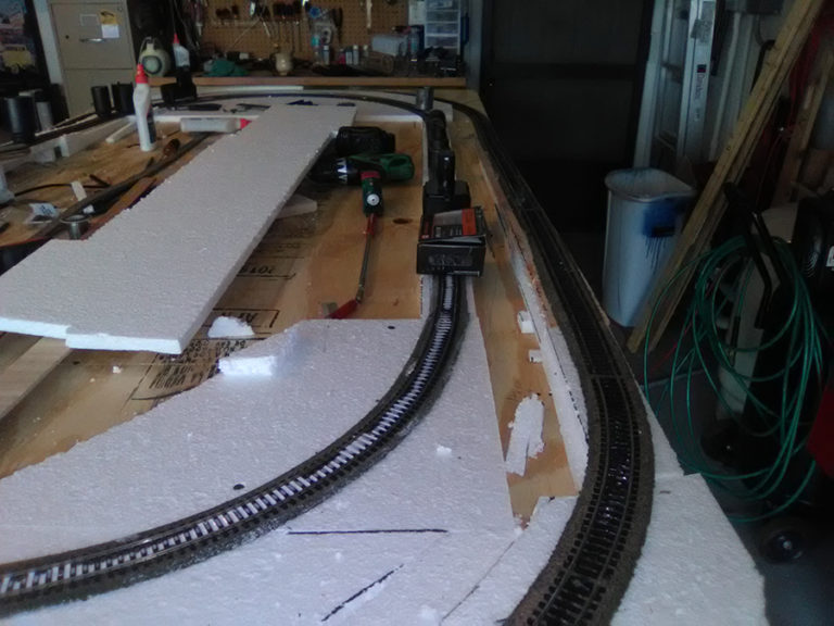 Double oval HO scale - Lou's layout - Model railroad layouts plansModel ...