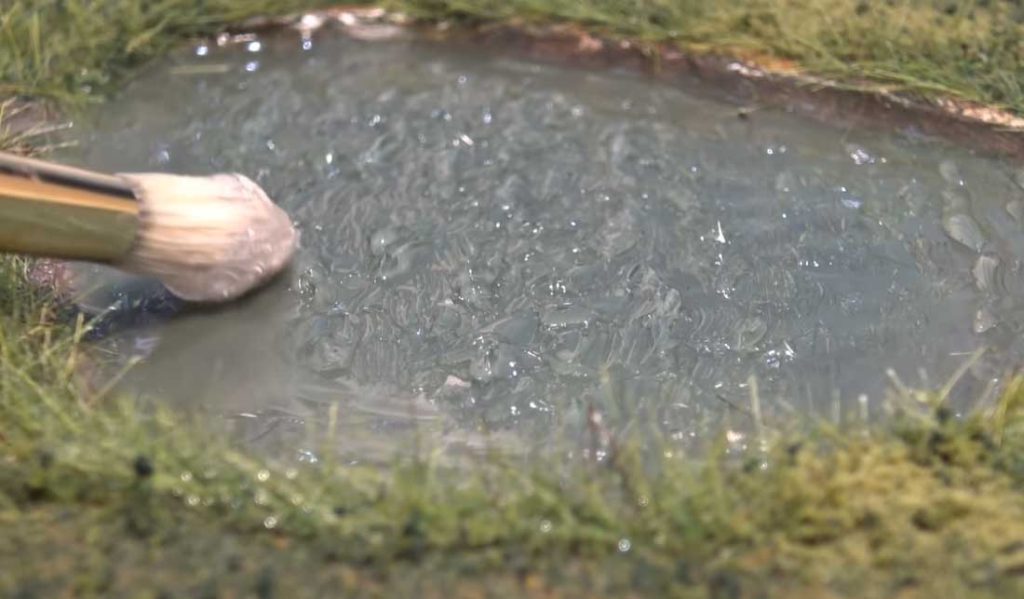 How to make ponds and lakes for a model railroad layout - Model ...