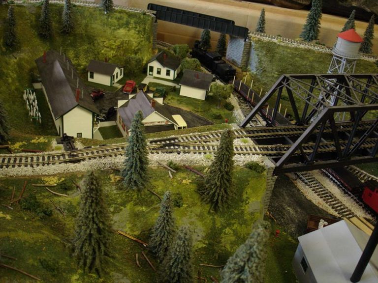 HO logging layout plans - Model railroad layouts plansModel railroad ...