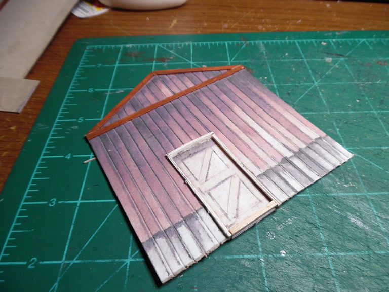 Model train engine house scratch build - Model railroad layouts ...