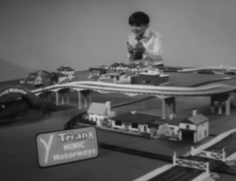 Triang model trains - Model railroad layouts plansModel railroad ...