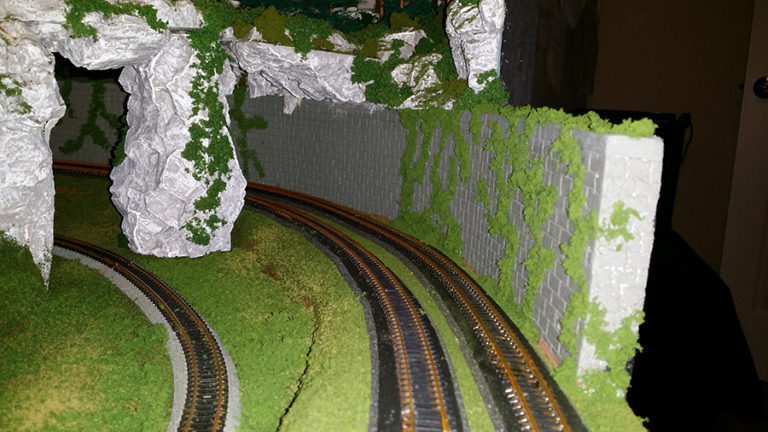Model railroad waterfalls - Model railroad layouts plansModel railroad ...