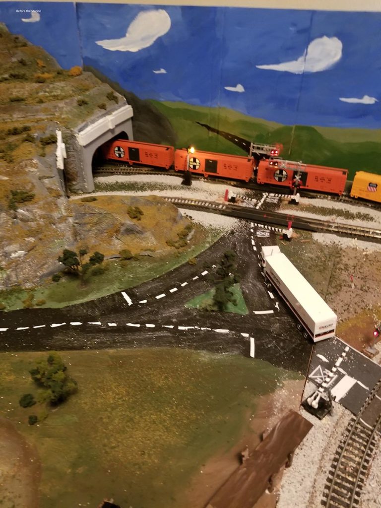 HO scale track platform - Model railroad layouts plansModel railroad ...