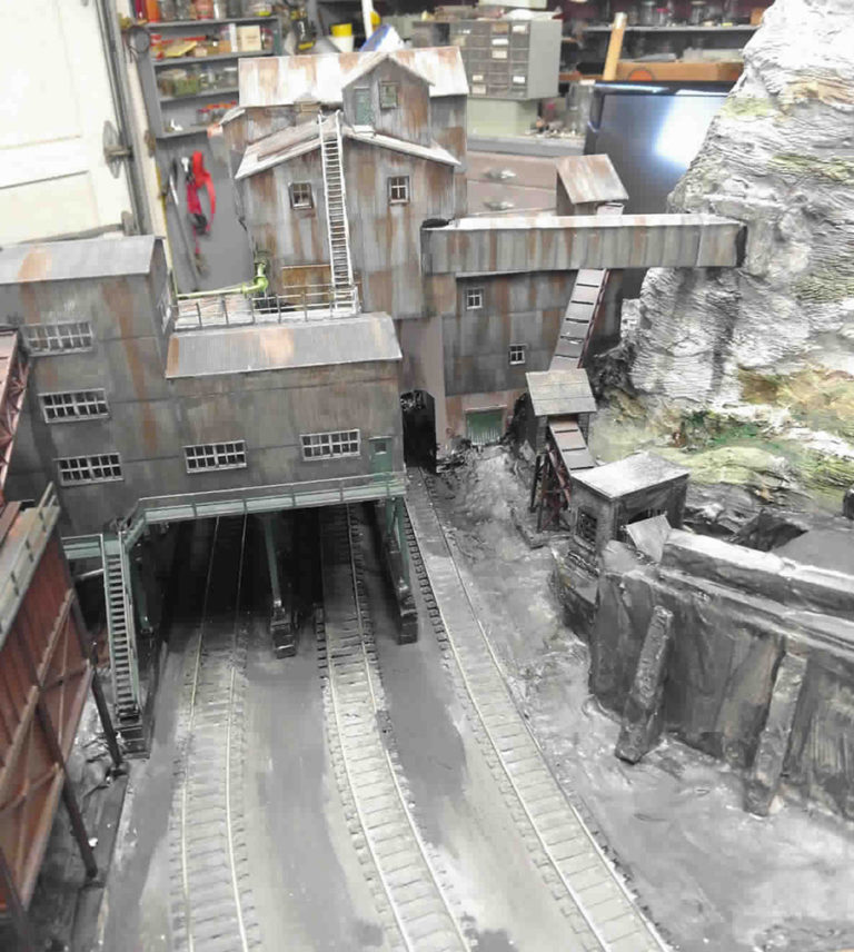 HO mining layout - John's - Model railroad layouts plansModel railroad ...