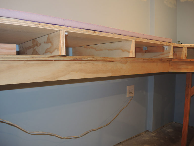 HO scale track risers - Paul's - Model railroad layouts plansModel ...