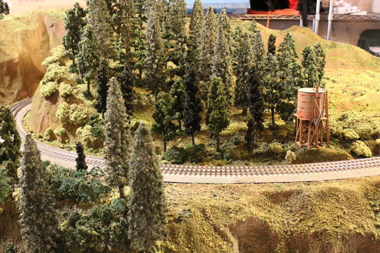 Fastrack layout plans - Model railroad layouts plansModel railroad ...