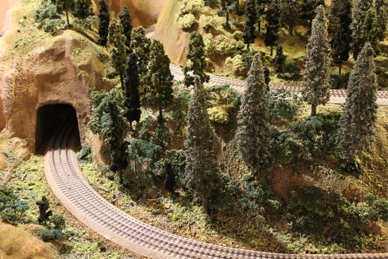 Fastrack layout plans - Model railroad layouts plansModel railroad ...