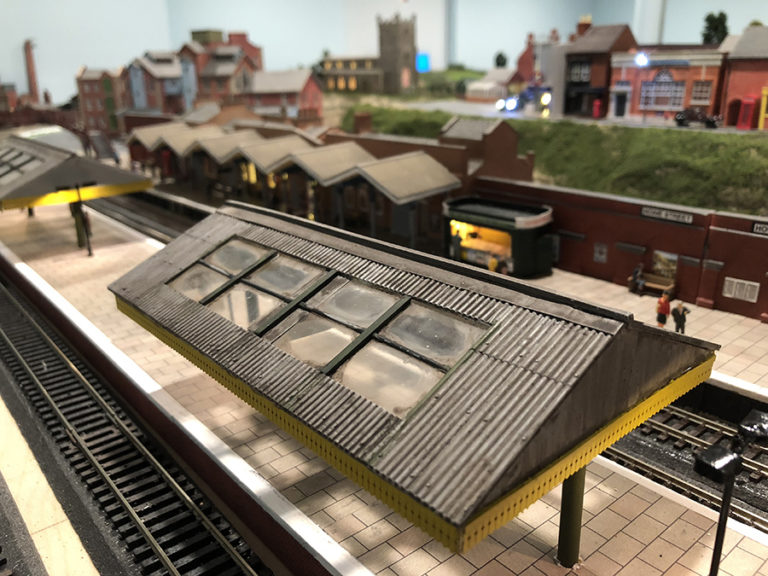 Model railroad train station canopy - Model railroad layouts plansModel ...