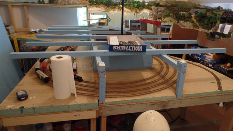 Kitbashing HO scale structures - Model railroad layouts plansModel ...