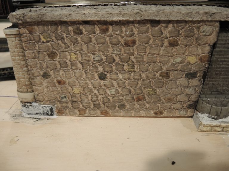 Model train stone wall 'how to'Model railroad layouts plans