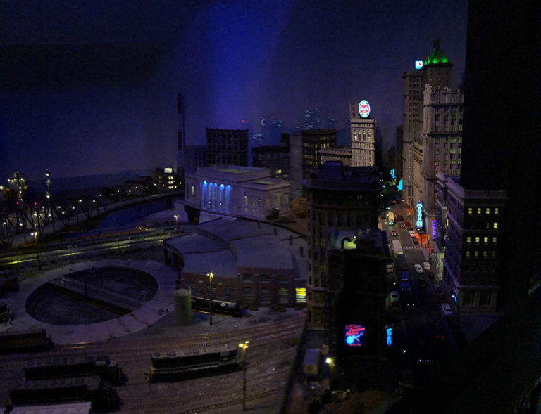 N scale city buildings - Model railroad layouts plansModel railroad ...