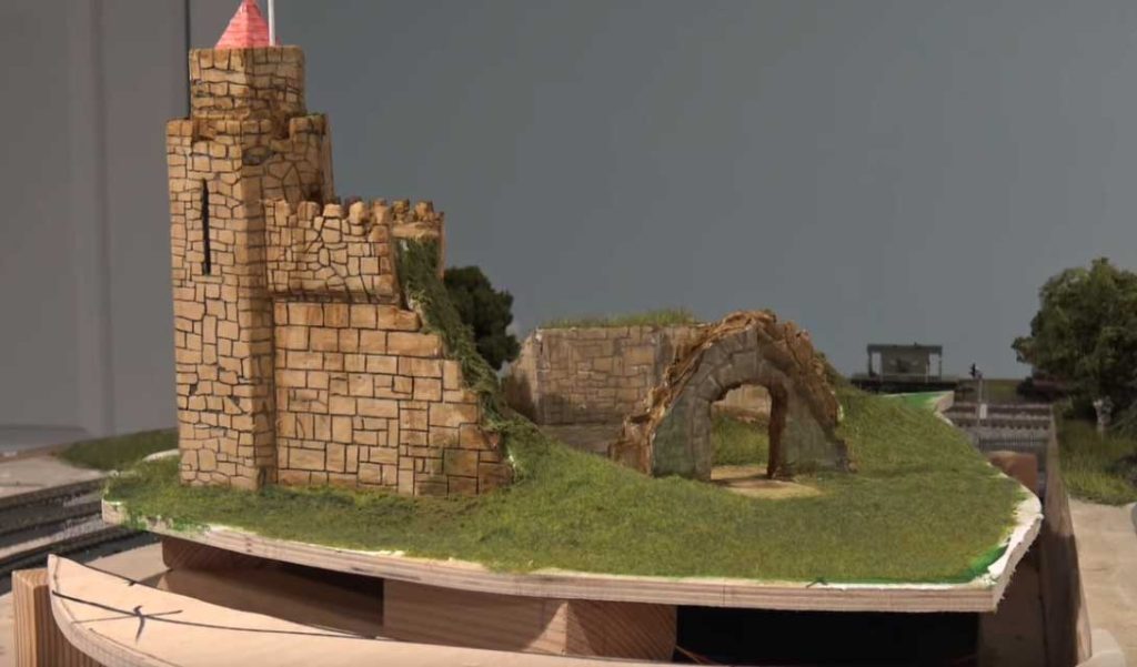 Model railroad castles - Model railroad layouts plansModel railroad ...