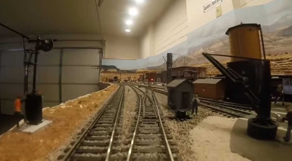 HO scale cab ride on layout - Model railroad layouts plansModel ...