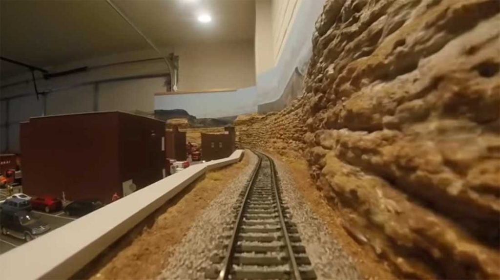 HO scale cab ride on layout - Model railroad layouts plansModel ...