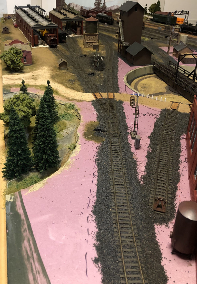 4x8 HO scale layout plans - Model railroad layouts plansModel railroad ...