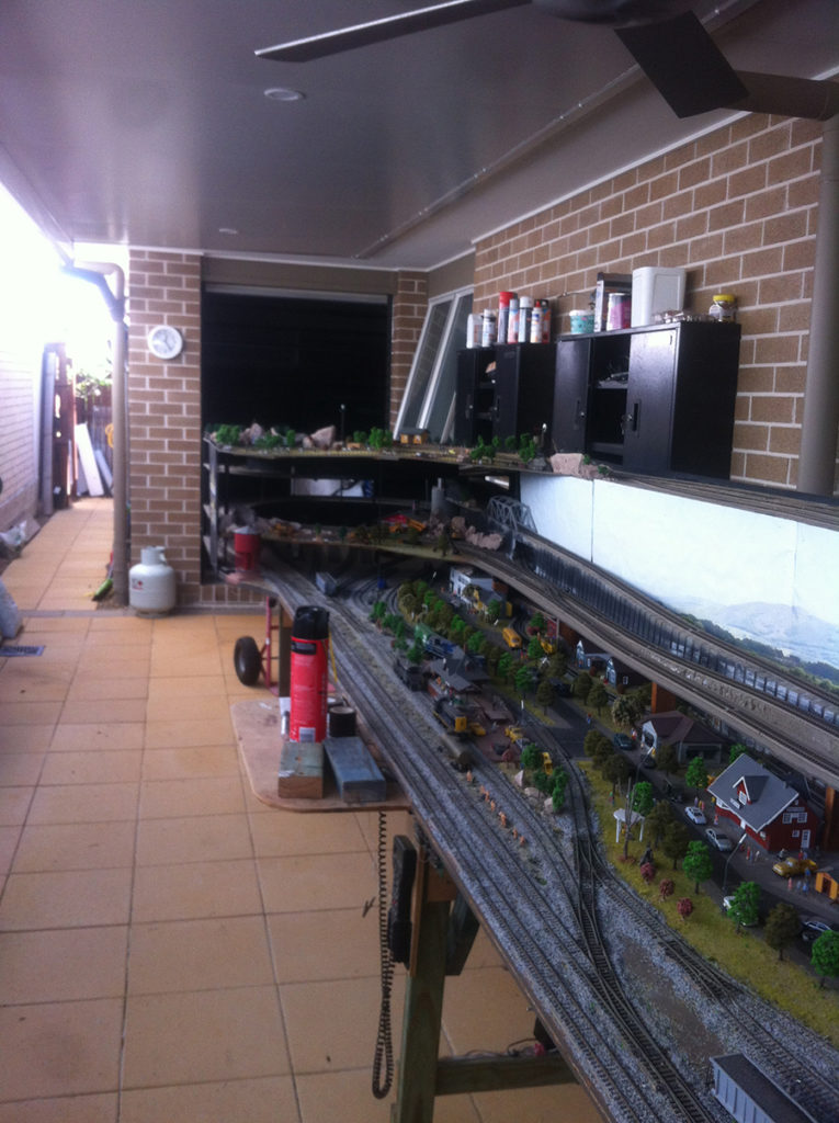 HO scale helix double track - Model railroad layouts plansModel ...