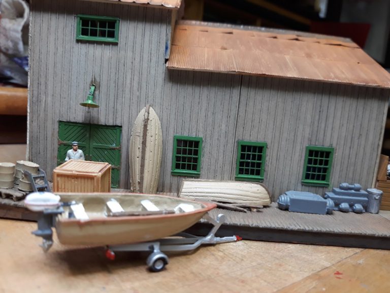 HO scale harbor small warehouse - Model railroad layouts plansModel ...
