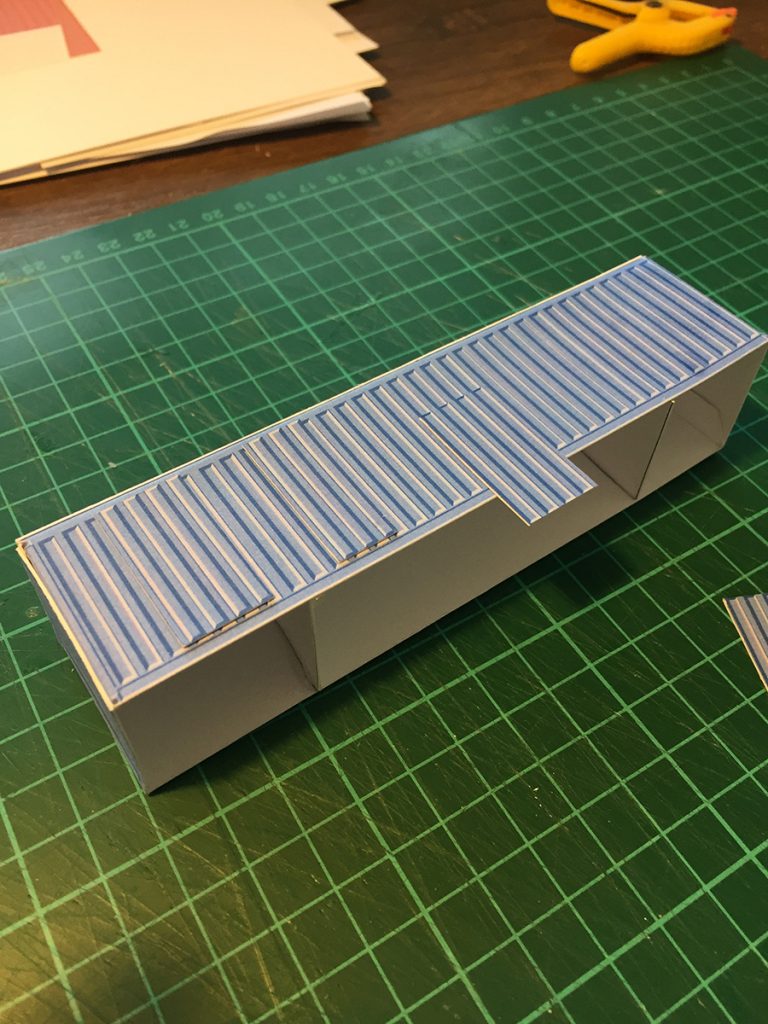 Making a shipping container for your model railroad - Model railroad ...