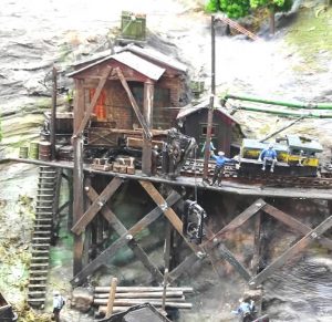 HO scale mining structures - Model railroad layouts plansModel railroad ...