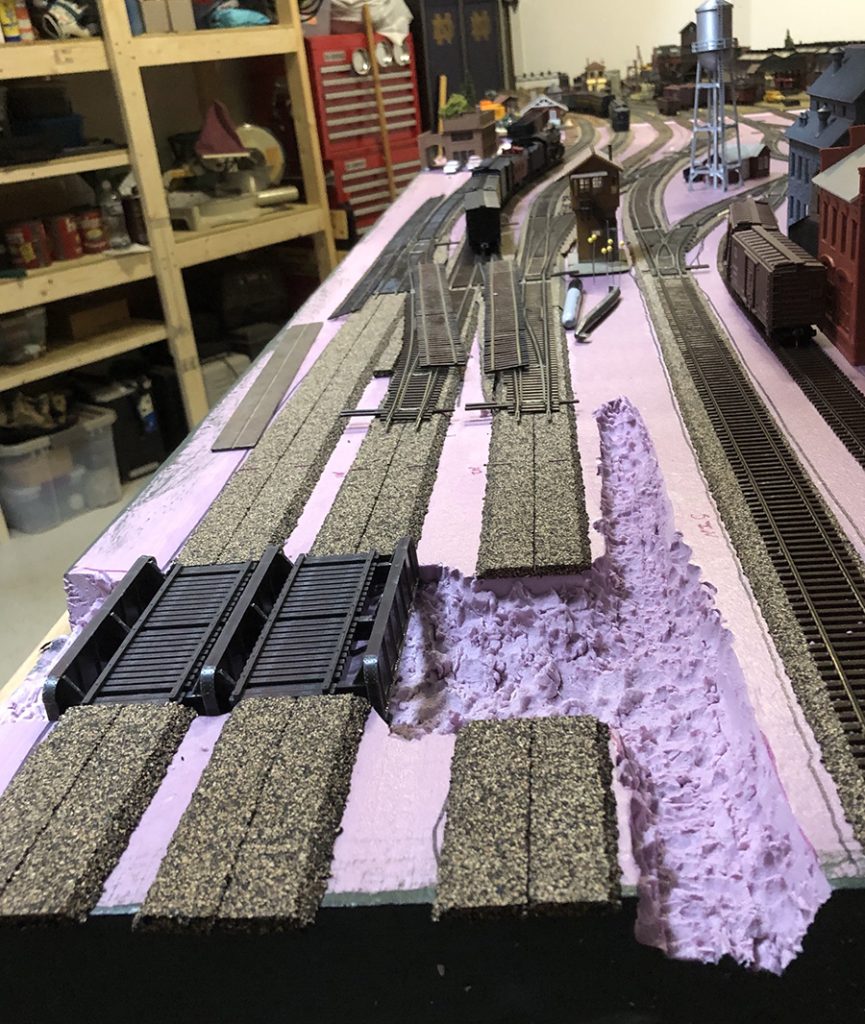 4x8 layouts for model trains - Model railroad layouts plansModel ...